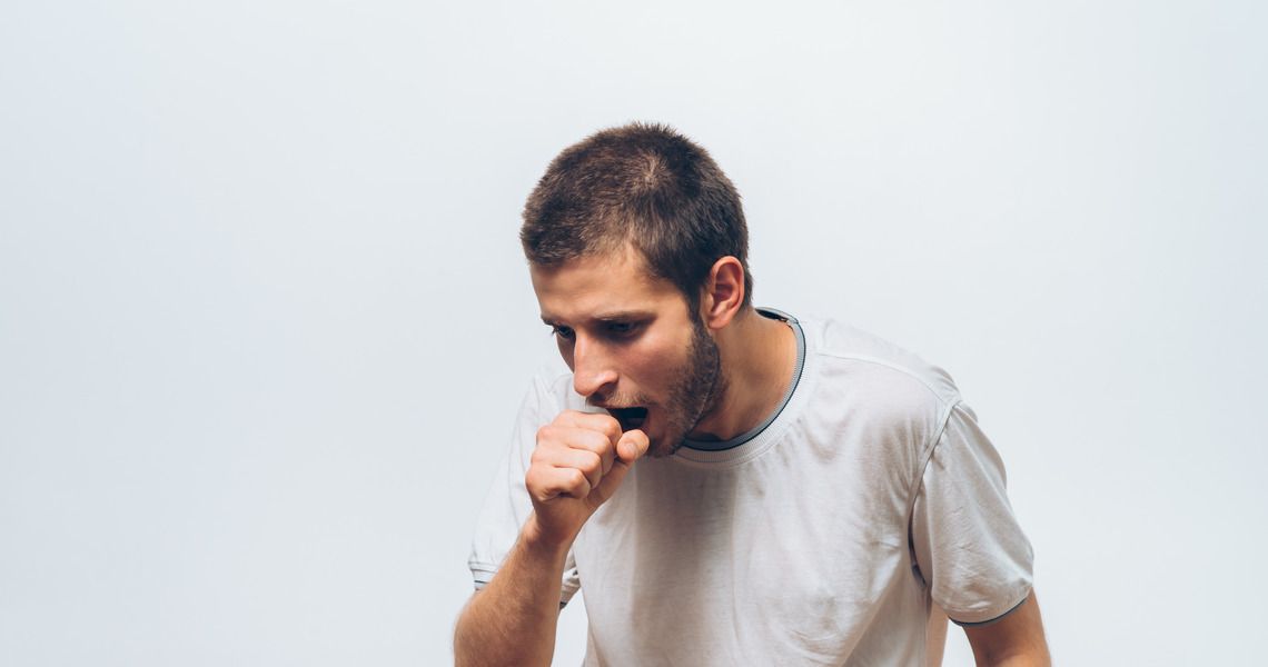 Stop tør hoste med disse simple råd | Med24.dk