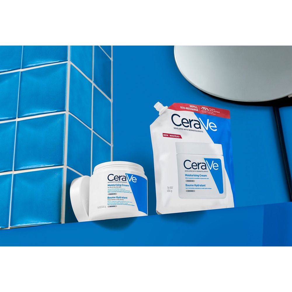 Køb CeraVe Daily Moisturising Cream Refill - 473 ml. hos Med24.dk