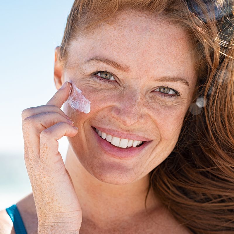 Køb solcreme, solspray & sololie | Med24.dk